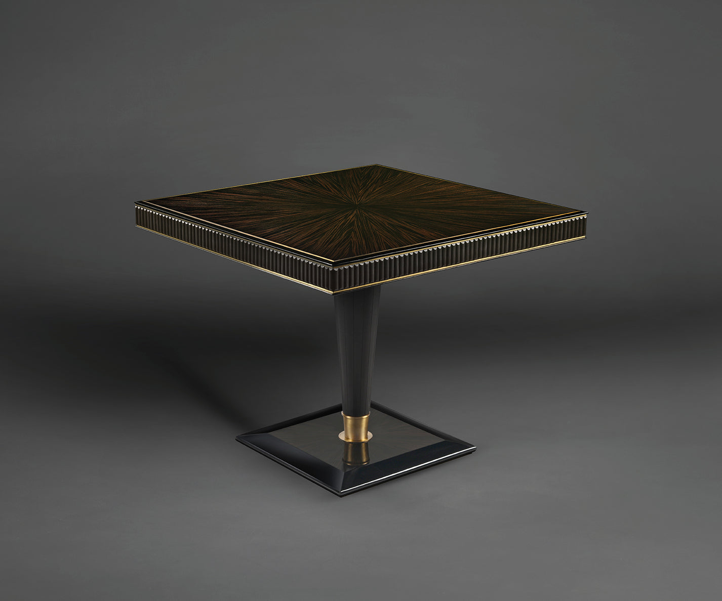 Flint Table – Madheke